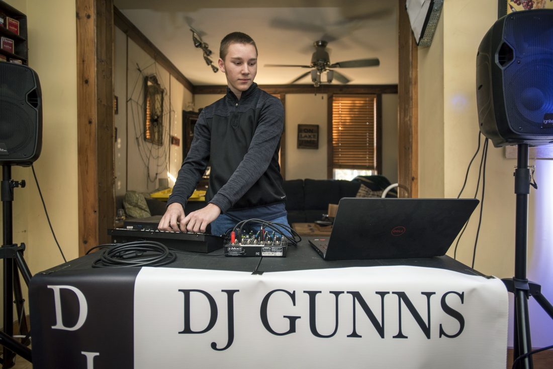 Teen DJ turns love of music into professional gig | News, Sports, Jobs ...